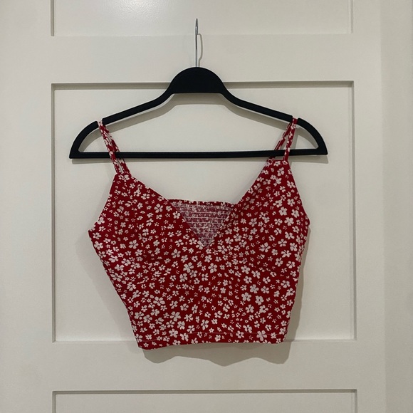 ROMWE | Tops | Romwe Red White Floral L Crop Top | Poshmark